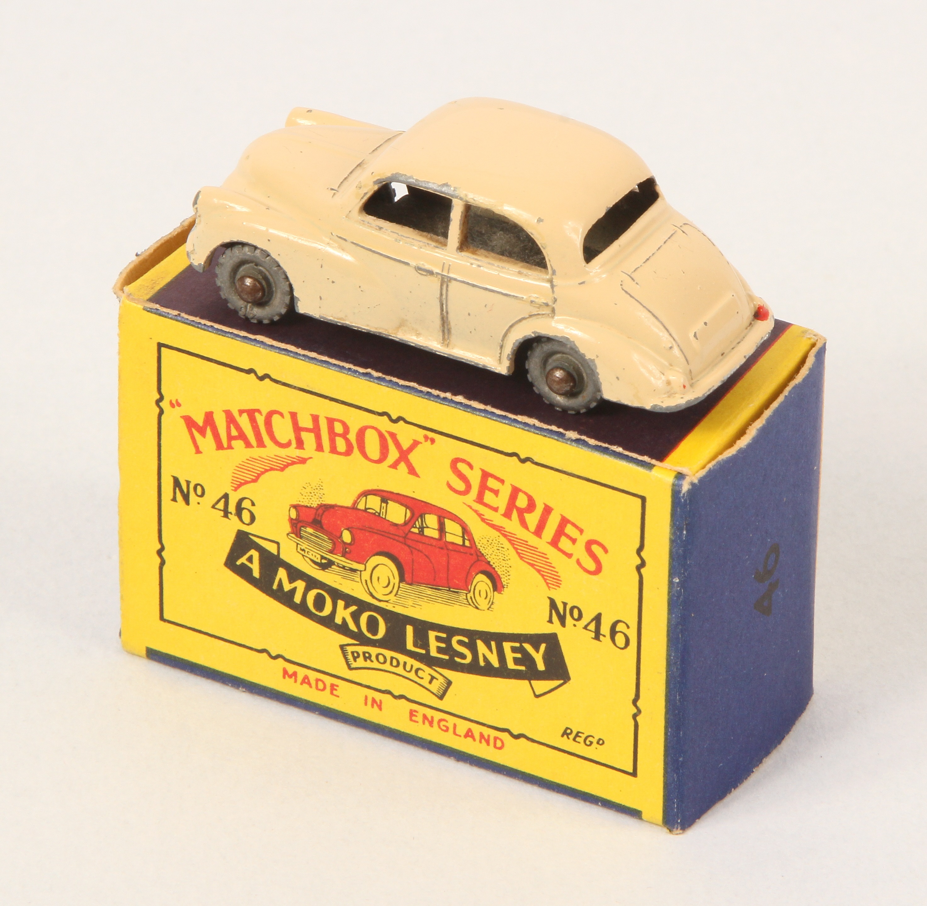 Lot 453 - Matchbox Regular Wheels 46a Morris Minor
